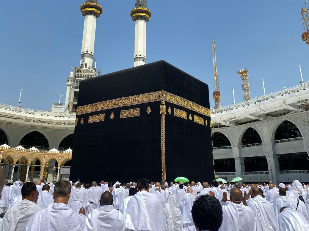 Niat dan Kumpulan Doa Umrah Beserta Artinya - Nozoly Indonesia